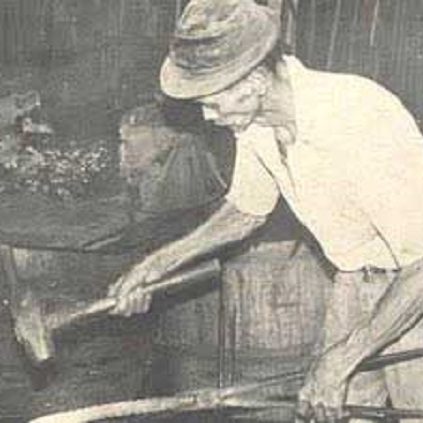 Remembering Her – The Stanley Ann Dunham Scholarship Fund